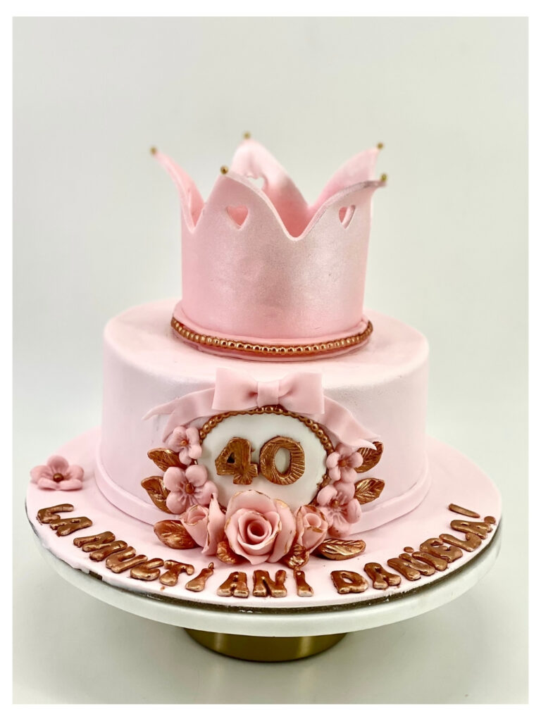 Torturi aniversare personalizate - Cofetaria Magic Cake Piatra Neamt